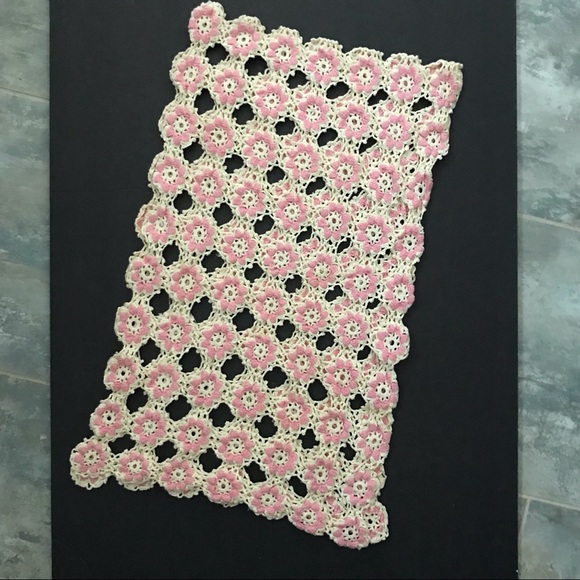 Vintage | Accents | Vintage Crocheted Table Runner | Poshmark